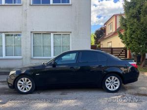 Melns BMW 5 Series 2007 Tallina, ar dzinēja tilpumu 2.50 L un nobraukumu 301 tūkst. km par 3499 €, foto 5 vietnē AUTOMOTO.COM.LV