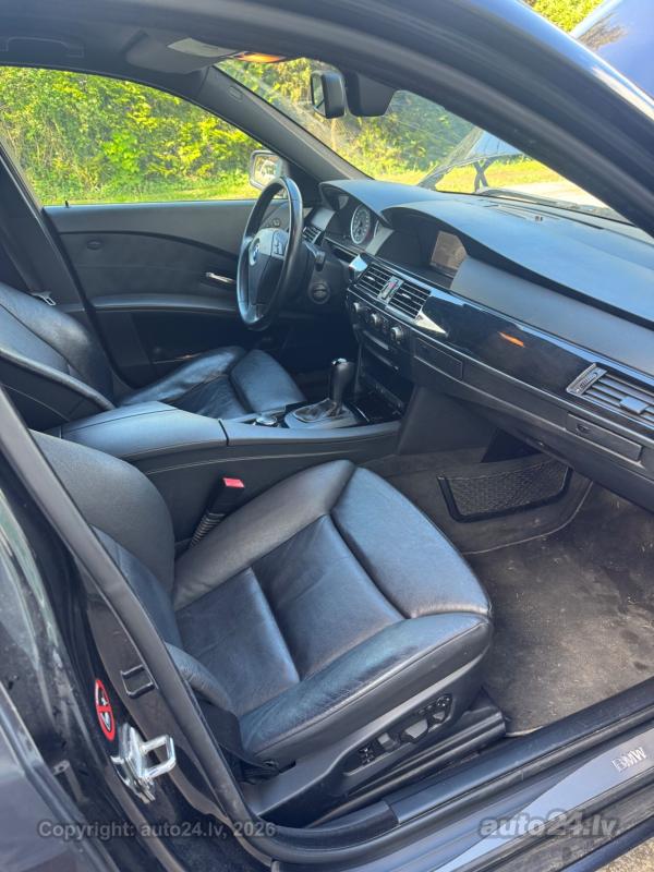Black BMW 5 Series 2007 in Tallinn, with an engine capacity of 2.50 L and mileage of 301 thousand km for 3499 €, photo 6 on AUTOMOTO.COM.LV