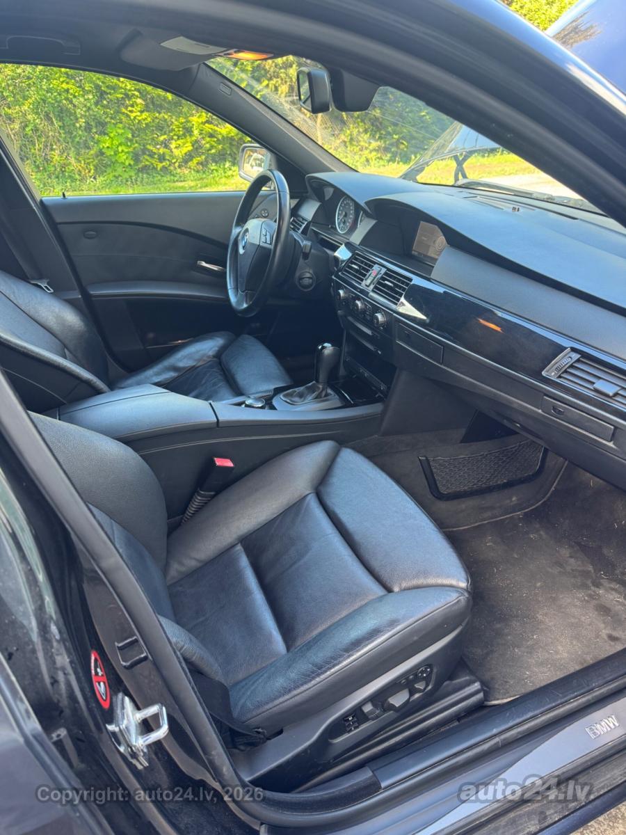 Melns BMW 5 Series 2007 Tallina, ar dzinēja tilpumu 2.50 L un nobraukumu 301 tūkst. km par 3499 €, foto 7 vietnē AUTOMOTO.COM.LV