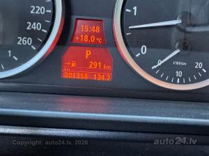 Melns BMW 5 Series 2007 Tallina, ar dzinēja tilpumu 2.50 L un nobraukumu 301 tūkst. km par 3499 €, foto 10 vietnē AUTOMOTO.COM.LV