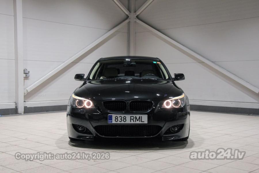 Black BMW 5 Series 2007 in Tallinn, with an engine capacity of 3.00 L and mileage of 265 thousand km for 5800 €, photo 3 on AUTOMOTO.COM.LV