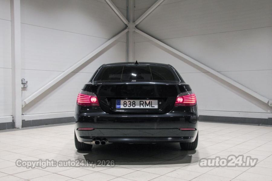 Black BMW 5 Series 2007 in Tallinn, with an engine capacity of 3.00 L and mileage of 265 thousand km for 5800 €, photo 7 on AUTOMOTO.COM.LV