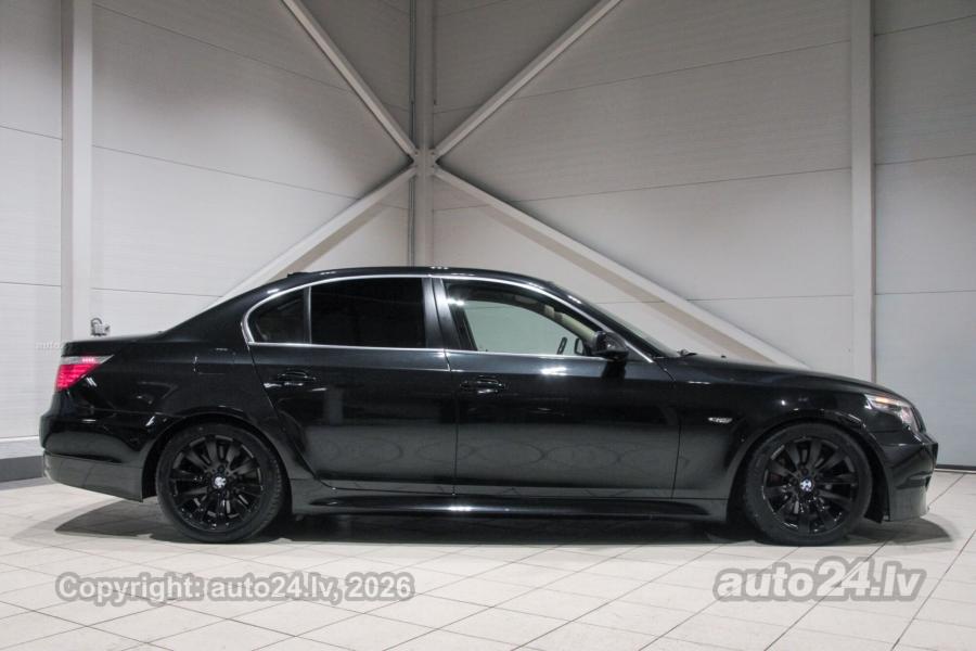 Black BMW 5 Series 2007 in Tallinn, with an engine capacity of 3.00 L and mileage of 265 thousand km for 5800 €, photo 9 on AUTOMOTO.COM.LV