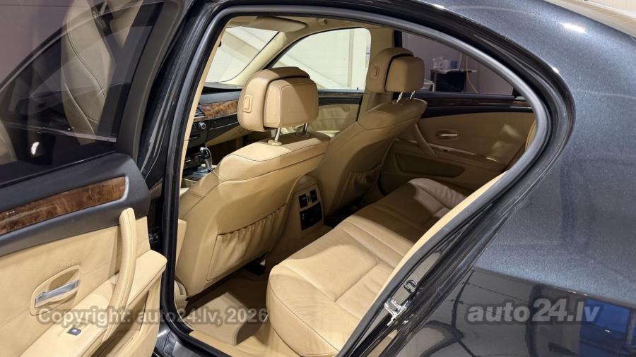 Black BMW 5 Series 2007 in Tallinn, with an engine capacity of 3.00 L and mileage of 265 thousand km for 5800 €, photo 14 on AUTOMOTO.COM.LV