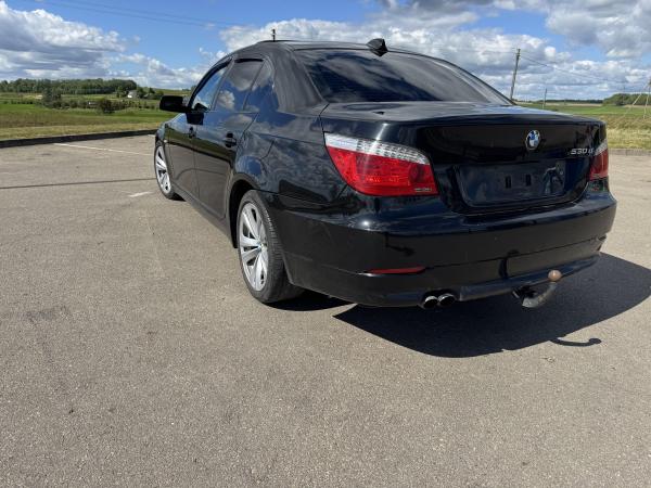 Black BMW 5 Series 2008 in Silale, with an engine capacity of 3.00 L and mileage of 395 thousand km for 4900 €, photo 7 on AUTOMOTO.COM.LV