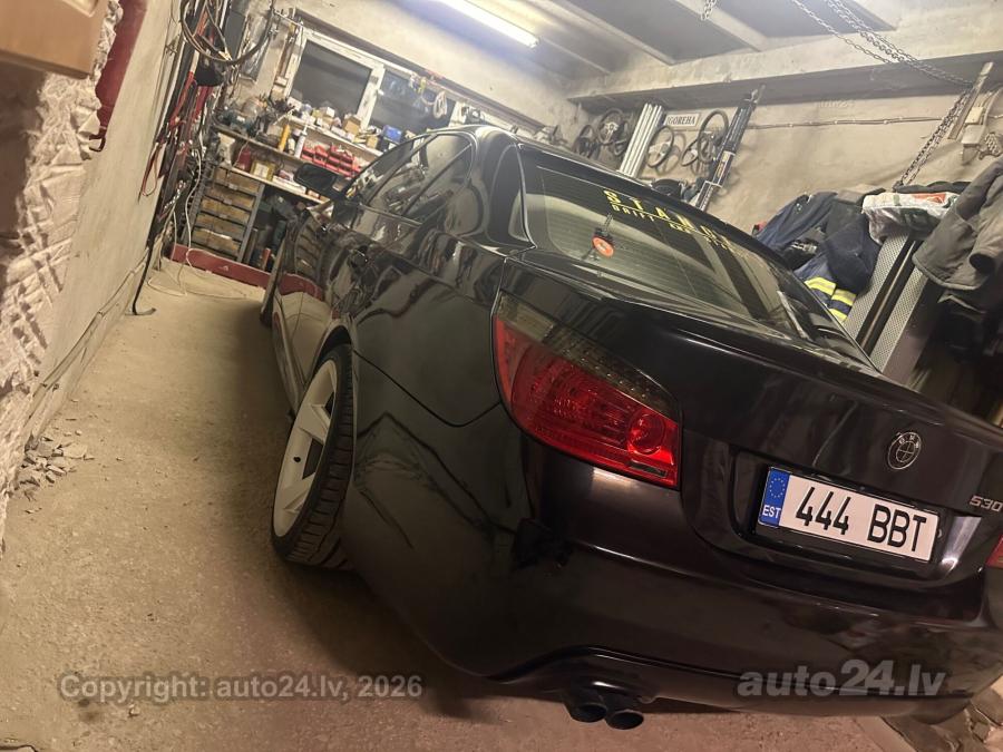Melns BMW 5 Series 2008 Jehvi, ar dzinēja tilpumu 3.00 L un nobraukumu 278 tūkst. km par 10000 €, foto 4 vietnē AUTOMOTO.COM.LV