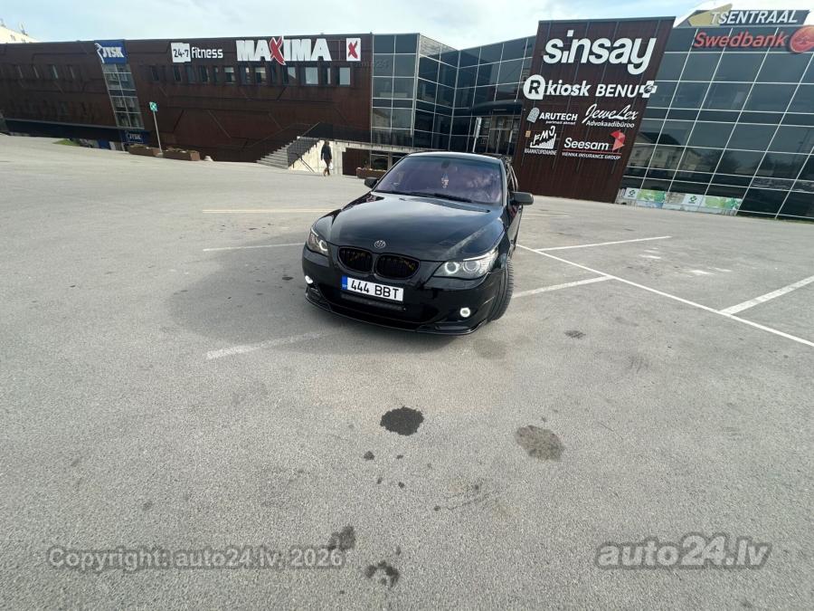 Melns BMW 5 Series 2008 Jehvi, ar dzinēja tilpumu 3.00 L un nobraukumu 278 tūkst. km par 10000 €, foto 19 vietnē AUTOMOTO.COM.LV