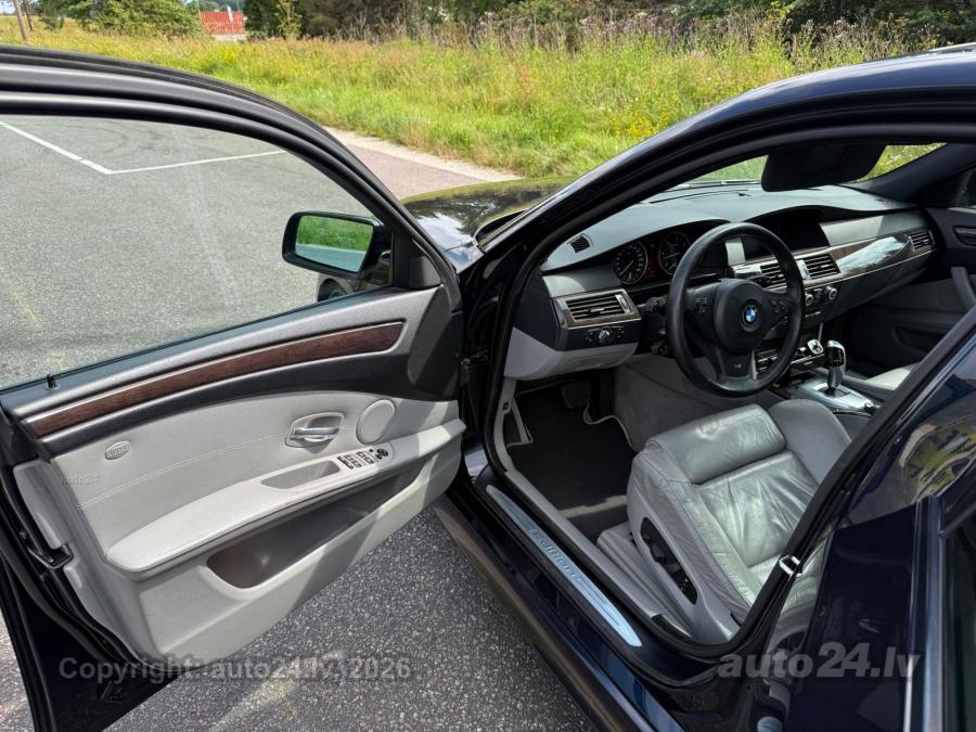 Black BMW 5 Series 2008 in Tallinn, with an engine capacity of 3.00 L and mileage of 370 thousand km for 7500 €, photo 6 on AUTOMOTO.COM.LV