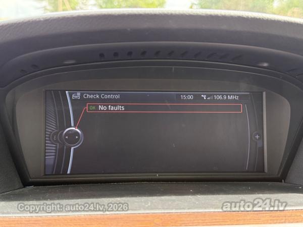 Black BMW 5 Series 2008 in Tallinn, with an engine capacity of 3.00 L and mileage of 370 thousand km for 7500 €, photo 10 on AUTOMOTO.COM.LV