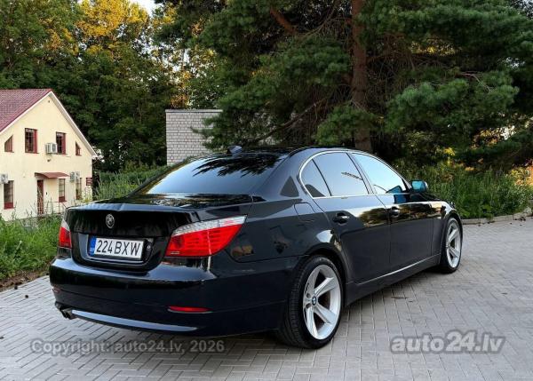 Melns BMW 5 Series 2008 Tartu, ar dzinēja tilpumu 3.00 L un nobraukumu 405 tūkst. km par 5500 €, foto 4 vietnē AUTOMOTO.COM.LV
