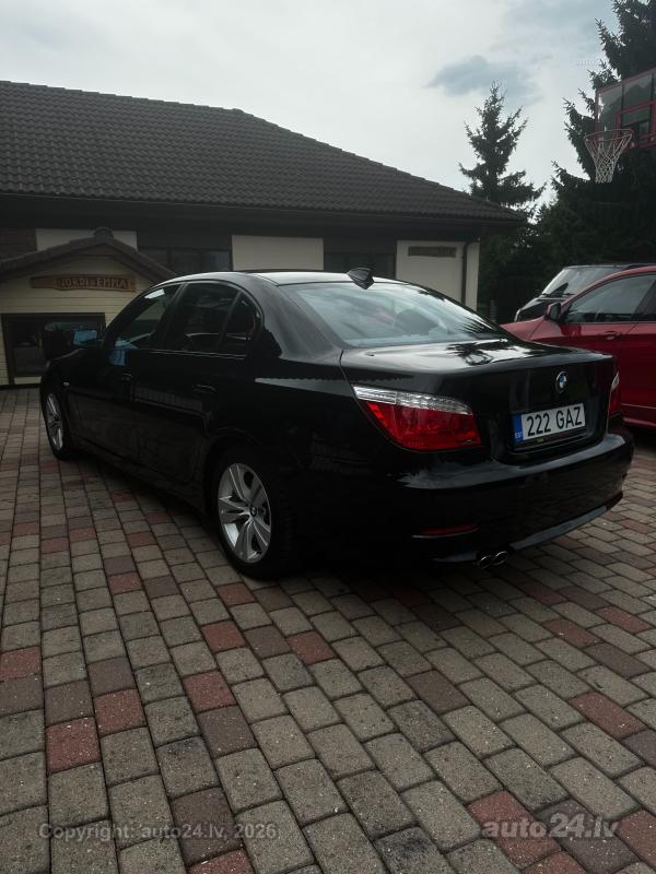 Black BMW 5 Series 2008 in Tallinn, with an engine capacity of 2.50 L and mileage of 206 thousand km for 7500 €, photo 4 on AUTOMOTO.COM.LV