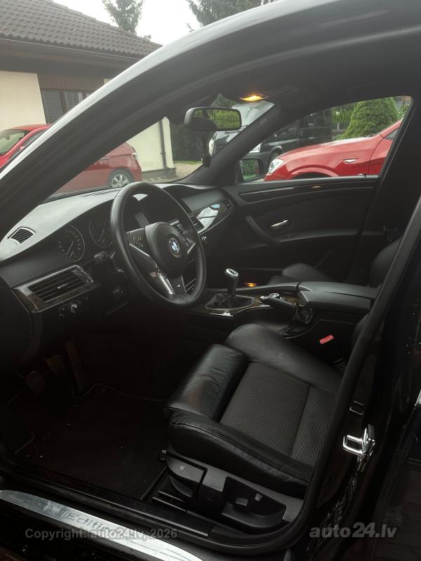 Black BMW 5 Series 2008 in Tallinn, with an engine capacity of 2.50 L and mileage of 206 thousand km for 7500 €, photo 5 on AUTOMOTO.COM.LV