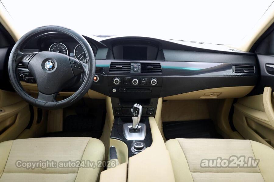 Black BMW 5 Series 2009 in Tallinn, with an engine capacity of 2.00 L and mileage of 575 thousand km for 2799 €, photo 5 on AUTOMOTO.COM.LV