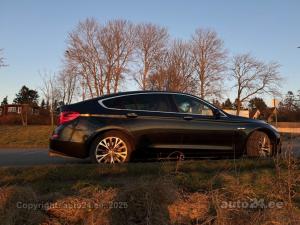 Black BMW 5 Series 2010 in Tallinn, with an engine capacity of 3.00 L and mileage of 210 thousand km for 11700 €, photo 2 on AUTOMOTO.COM.LV