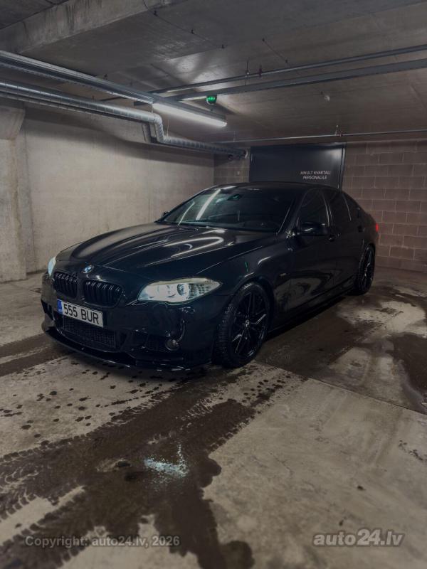 Black BMW 5 Series 2010 in Tartu, with an engine capacity of 3.00 L and mileage of 309 thousand km for 14500 €, photo 1 on AUTOMOTO.COM.LV