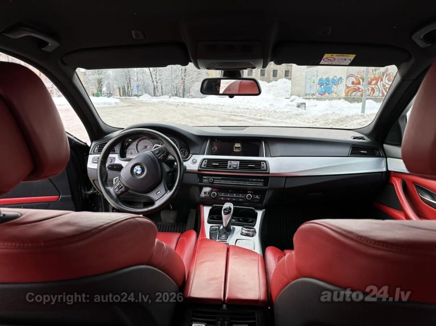 Melns BMW 5 Series 2010 Tallina, ar dzinēja tilpumu 2.00 L un nobraukumu 249 tūkst. km par 9000 €, foto 6 vietnē AUTOMOTO.COM.LV