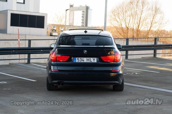 Black BMW 5 Series 2010 in Tartu, with an engine capacity of 3.00 L and mileage of 440 thousand km for 5999 €, photo 6 on AUTOMOTO.COM.LV