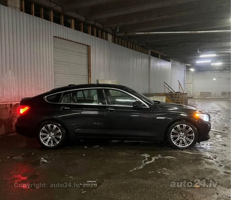 Melns BMW 5 Series 2010 Tallina, ar dzinēja tilpumu 3.00 L un nobraukumu 228 tūkst. km par 8499 €, foto 8 vietnē AUTOMOTO.COM.LV