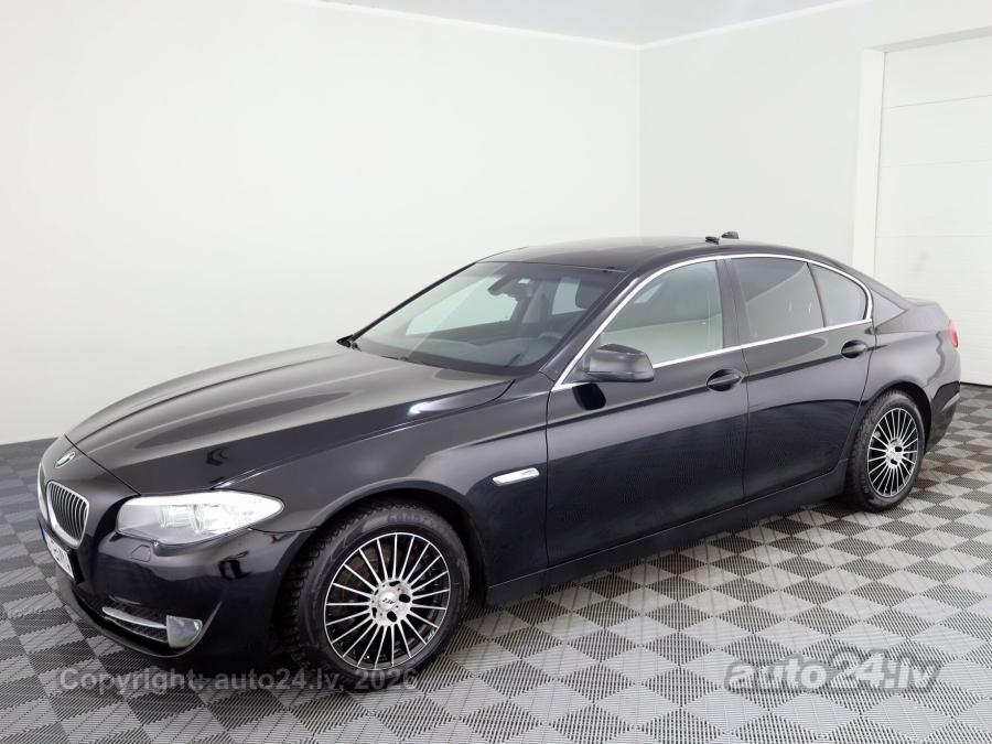 Melns BMW 5 Series 2010 Tallina, ar dzinēja tilpumu 2.00 L un nobraukumu 329 tūkst. km par 5999 €, foto 3 vietnē AUTOMOTO.COM.LV