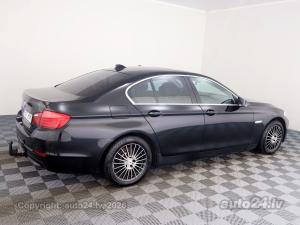 Melns BMW 5 Series 2010 Tallina, ar dzinēja tilpumu 2.00 L un nobraukumu 329 tūkst. km par 5999 €, foto 4 vietnē AUTOMOTO.COM.LV
