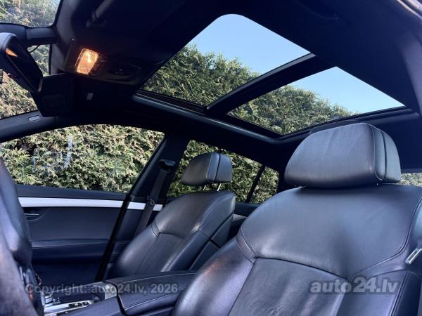 Black BMW 5 Series 2010 in Tartu, with an engine capacity of 3.00 L and mileage of 270 thousand km for 11500 €, photo 8 on AUTOMOTO.COM.LV