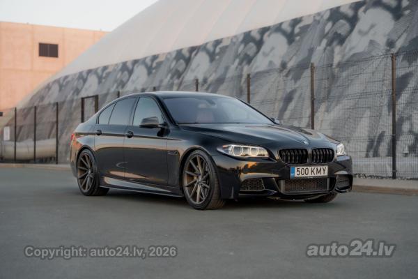 Melns BMW 5 Series 2010 Tallina, ar dzinēja tilpumu 3.00 L un nobraukumu 366 tūkst. km par 13900 €, foto 1 vietnē AUTOMOTO.COM.LV