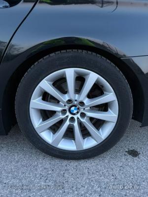 Melns BMW 5 Series 2010 Tallina, ar dzinēja tilpumu 3.00 L un nobraukumu 267 tūkst. km par 13900 €, foto 10 vietnē AUTOMOTO.COM.LV