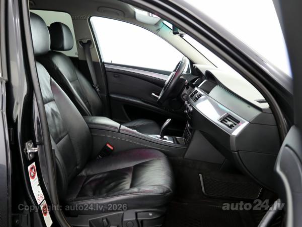 Melns BMW 5 Series 2010 Tallina, ar dzinēja tilpumu 2.00 L un nobraukumu 318 tūkst. km par 3999 €, foto 6 vietnē AUTOMOTO.COM.LV