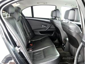 Melns BMW 5 Series 2010 Tallina, ar dzinēja tilpumu 2.00 L un nobraukumu 318 tūkst. km par 3999 €, foto 8 vietnē AUTOMOTO.COM.LV