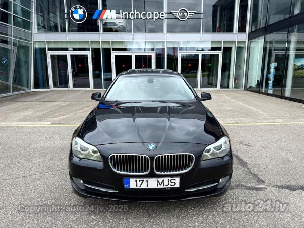 Melns BMW 5 Series 2010 Tallina, ar dzinēja tilpumu 2.00 L un nobraukumu 255 tūkst. km par 9999 €, foto 2 vietnē AUTOMOTO.COM.LV