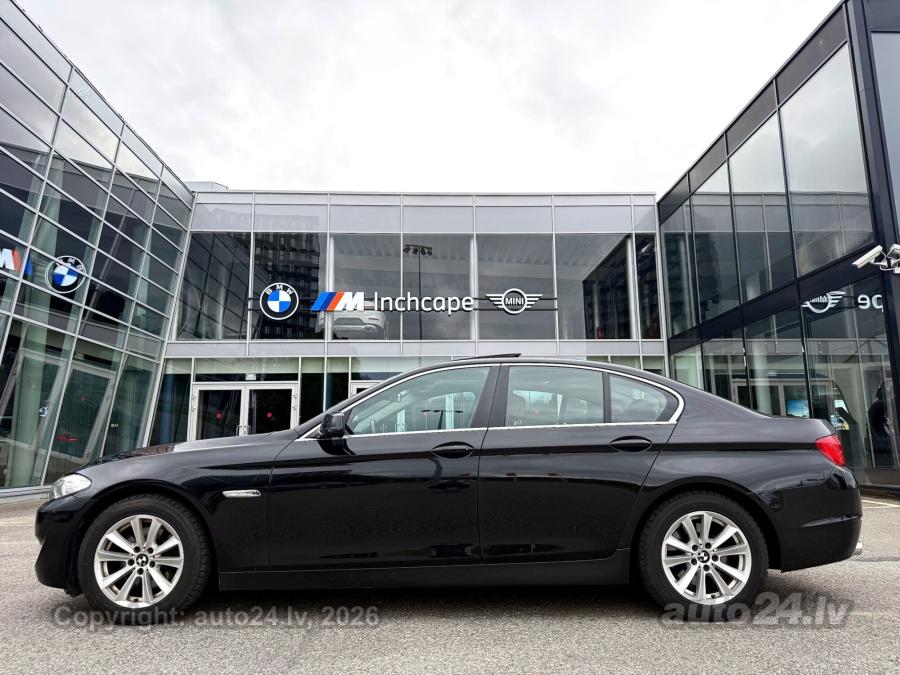 Melns BMW 5 Series 2010 Tallina, ar dzinēja tilpumu 2.00 L un nobraukumu 255 tūkst. km par 9999 €, foto 8 vietnē AUTOMOTO.COM.LV