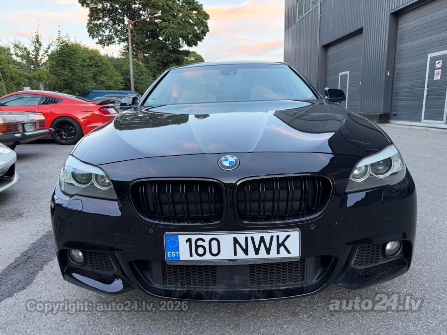 Melns BMW 5 Series 2010 Tallina, ar dzinēja tilpumu 3.00 L un nobraukumu 315 tūkst. km par 12450 €, foto 4 vietnē AUTOMOTO.COM.LV