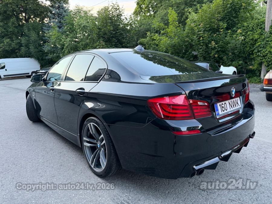 Melns BMW 5 Series 2010 Tallina, ar dzinēja tilpumu 3.00 L un nobraukumu 315 tūkst. km par 12450 €, foto 11 vietnē AUTOMOTO.COM.LV