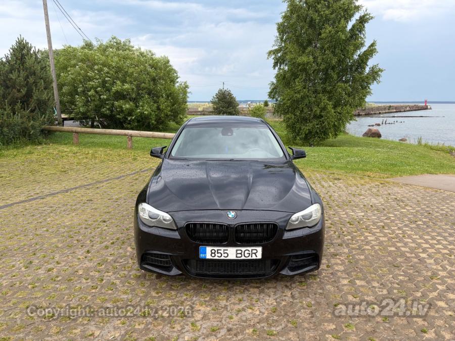 Black BMW 5 Series 2010 in Tallinn, with an engine capacity of 3.00 L and mileage of 336 thousand km for 10000 €, photo 3 on AUTOMOTO.COM.LV