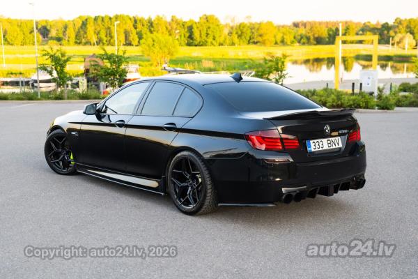 Black BMW 5 Series 2010 in Tartu, with an engine capacity of 3.00 L and mileage of 340 thousand km for 13590 €, photo 6 on AUTOMOTO.COM.LV