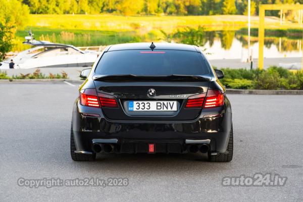 Black BMW 5 Series 2010 in Tartu, with an engine capacity of 3.00 L and mileage of 340 thousand km for 13590 €, photo 8 on AUTOMOTO.COM.LV