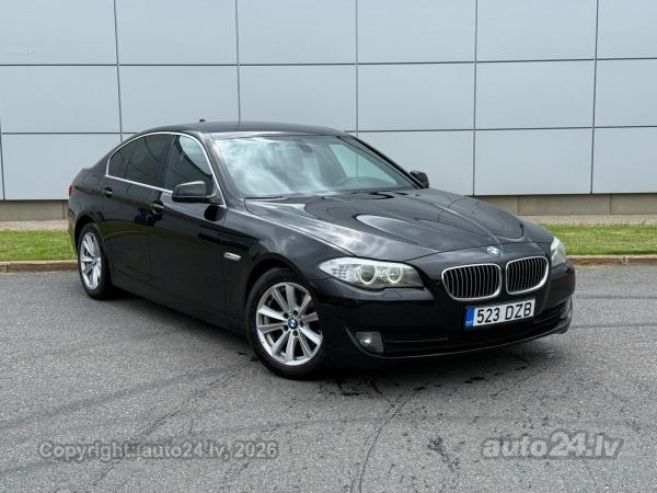 Black BMW 5 Series 2010 in Tartu, with an engine capacity of 3.00 L and mileage of 304 thousand km for 7500 €, photo 3 on AUTOMOTO.COM.LV