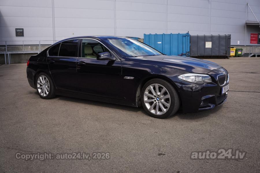 Black BMW 5 Series 2010 in Tallinn, with an engine capacity of 3.00 L and mileage of 271 thousand km for 10990 €, photo 5 on AUTOMOTO.COM.LV