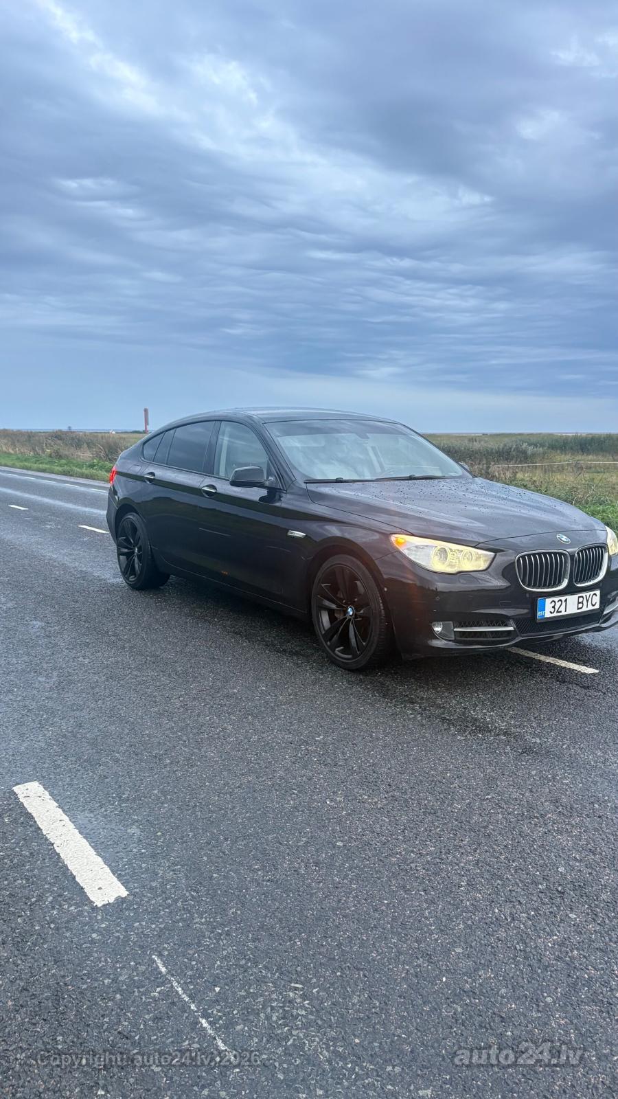 Black BMW 5 Series 2010 in Tallinn, with an engine capacity of 3.00 L and mileage of 305 thousand km for 9800 €, photo 3 on AUTOMOTO.COM.LV
