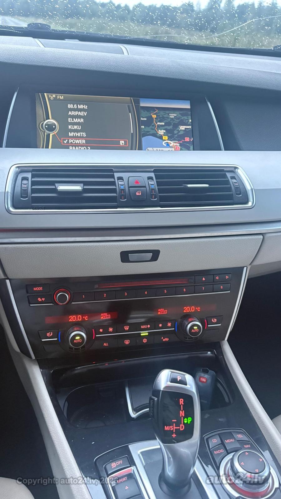 Black BMW 5 Series 2010 in Tallinn, with an engine capacity of 3.00 L and mileage of 305 thousand km for 9800 €, photo 12 on AUTOMOTO.COM.LV