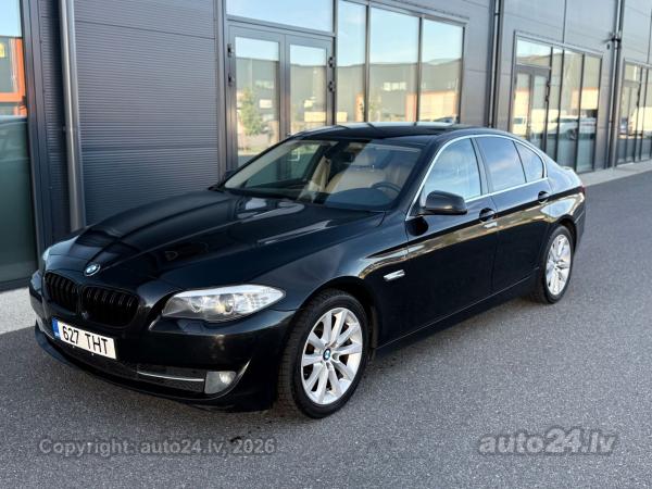 Melns BMW 5 Series 2010 Tallina, ar dzinēja tilpumu 2.00 L un nobraukumu 289 tūkst. km par 5900 €, foto 1 vietnē AUTOMOTO.COM.LV