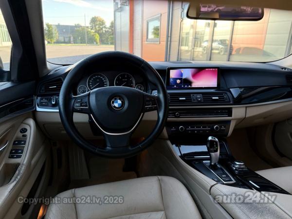 Melns BMW 5 Series 2010 Tallina, ar dzinēja tilpumu 2.00 L un nobraukumu 289 tūkst. km par 5900 €, foto 11 vietnē AUTOMOTO.COM.LV