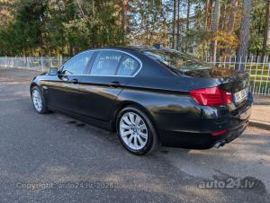 Black BMW 5 Series 2010 in Tallinn, with an engine capacity of 3.00 L and mileage of 228 thousand km for 10300 €, photo 3 on AUTOMOTO.COM.LV
