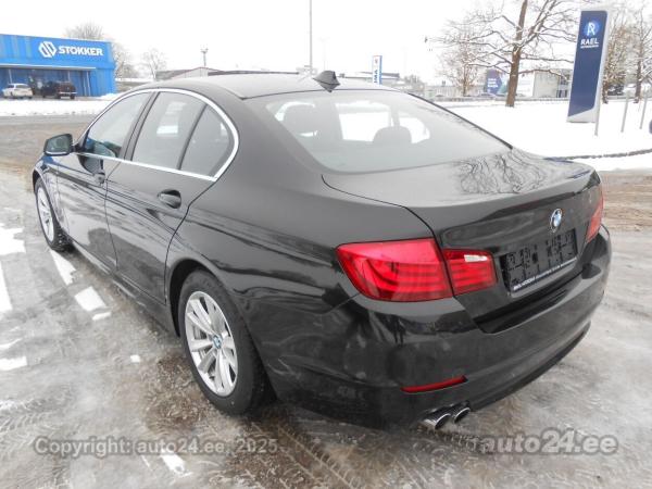 Black BMW 5 Series 2011 in Viljandi, with an engine capacity of 2.00 L and mileage of 205 thousand km for 10790 €, photo 4 on AUTOMOTO.COM.LV