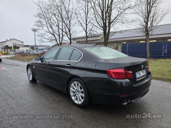 Black BMW 5 Series 2011 in Tartu, with an engine capacity of 3.00 L and mileage of 240 thousand km for 3900 €, photo 3 on AUTOMOTO.COM.LV