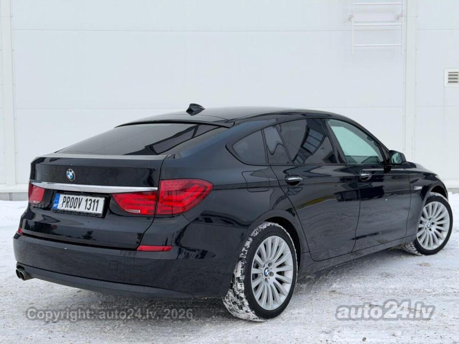 Black BMW 5 Series 2011 in Tallinn, with an engine capacity of 3.00 L and mileage of 312 thousand km for 8690 €, photo 3 on AUTOMOTO.COM.LV