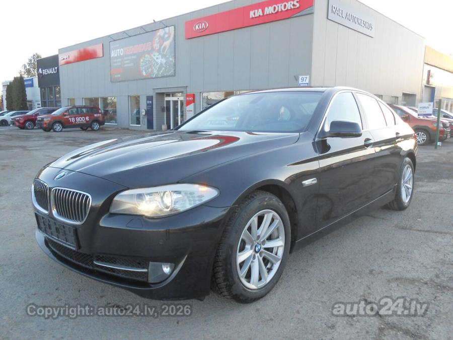 Black BMW 5 Series 2011 in Viljandi, with an engine capacity of 2.00 L and mileage of 205 thousand km for 9990 €, photo 1 on AUTOMOTO.COM.LV