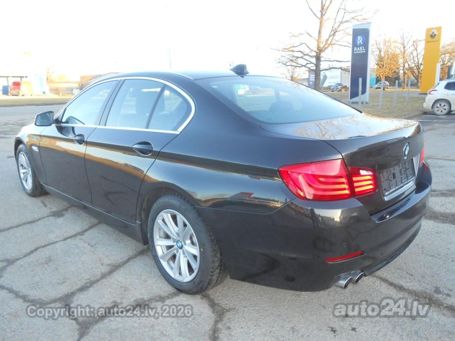 Melns BMW 5 Series 2011 Viljandi, ar dzinēja tilpumu 2.00 L un nobraukumu 205 tūkst. km par 9990 €, foto 5 vietnē AUTOMOTO.COM.LV