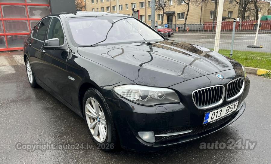 Black BMW 5 Series 2011 in Tallinn, with an engine capacity of 2.00 L and mileage of 195 thousand km for 8900 €, photo 3 on AUTOMOTO.COM.LV