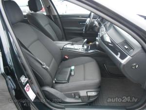 Black BMW 5 Series 2011 in Viljandi, with an engine capacity of 2.00 L and mileage of 205 thousand km for 9490 €, photo 13 on AUTOMOTO.COM.LV